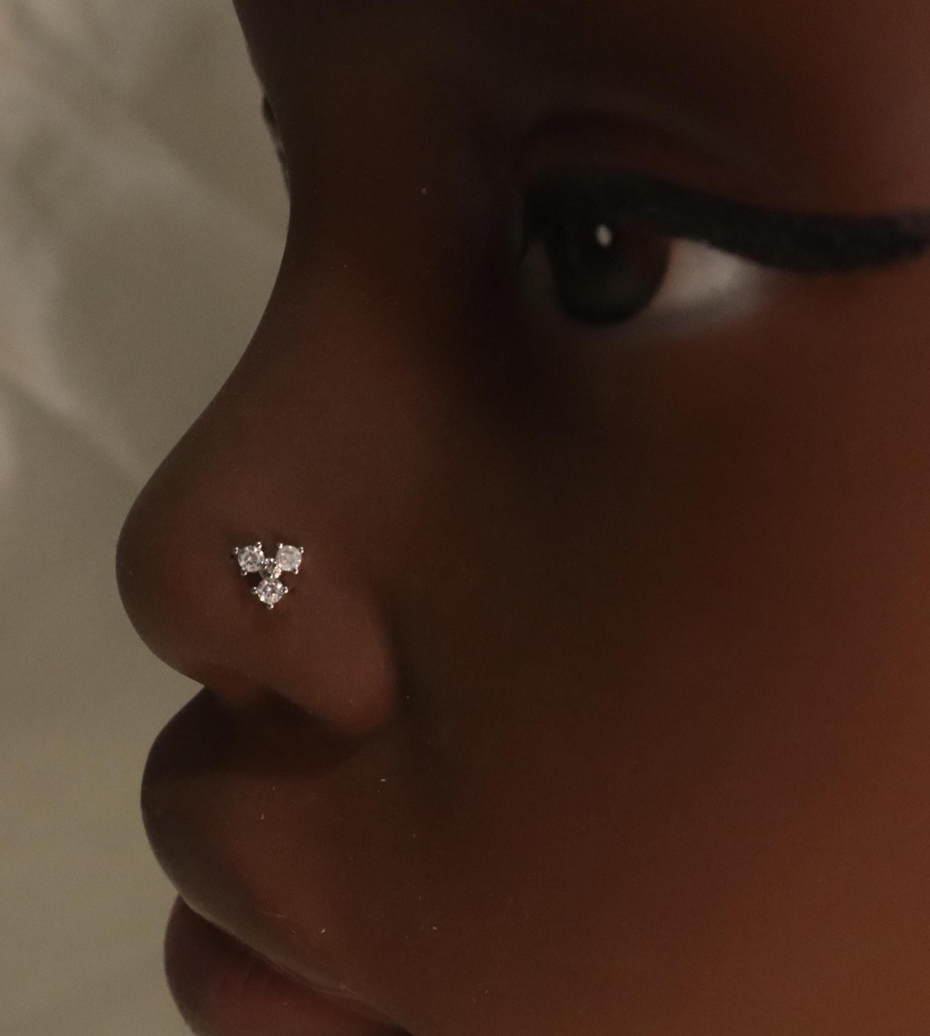 Triangle Three Gem Nose Stud Piercing – miiriya